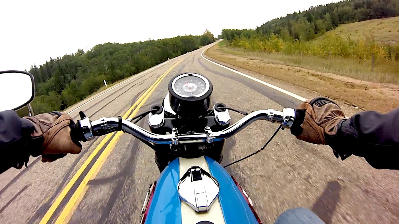 BSA B25 Starfire '68 - YouTube