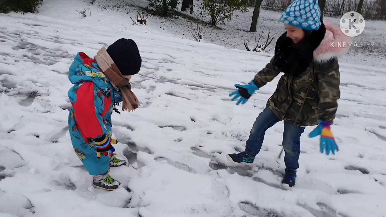 Snowfall in Belgium, Snow in Belgium, today's weather in Belgium - YouTube
