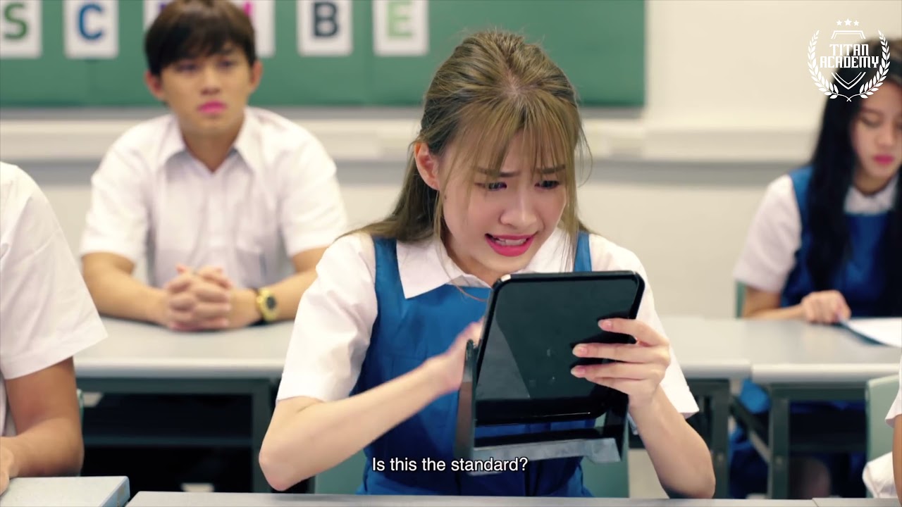 Peishi is disappointed with her exam score - YouTube