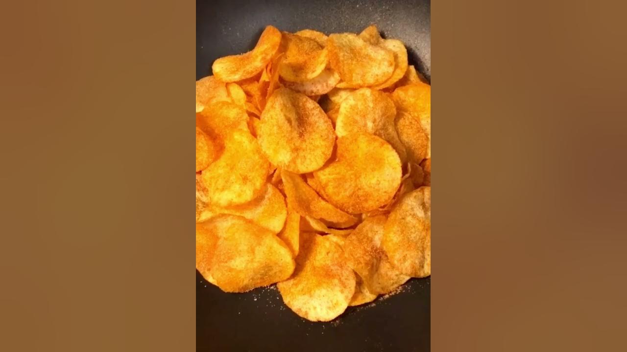 2 Easy ways to make crispy potato chips - YouTube 2 Easy ways to make crispy potato chips - YouTube