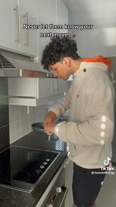 Never let ‘em know your next move #move - YouTube