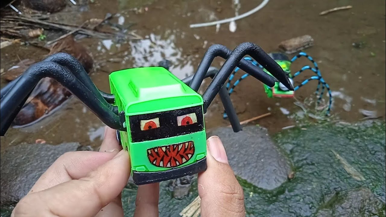 MENEMUKAN MOBIL BUS TAYO EATER, TAYO SPIDER, TAYO LABA LABA, CHO CHO ...