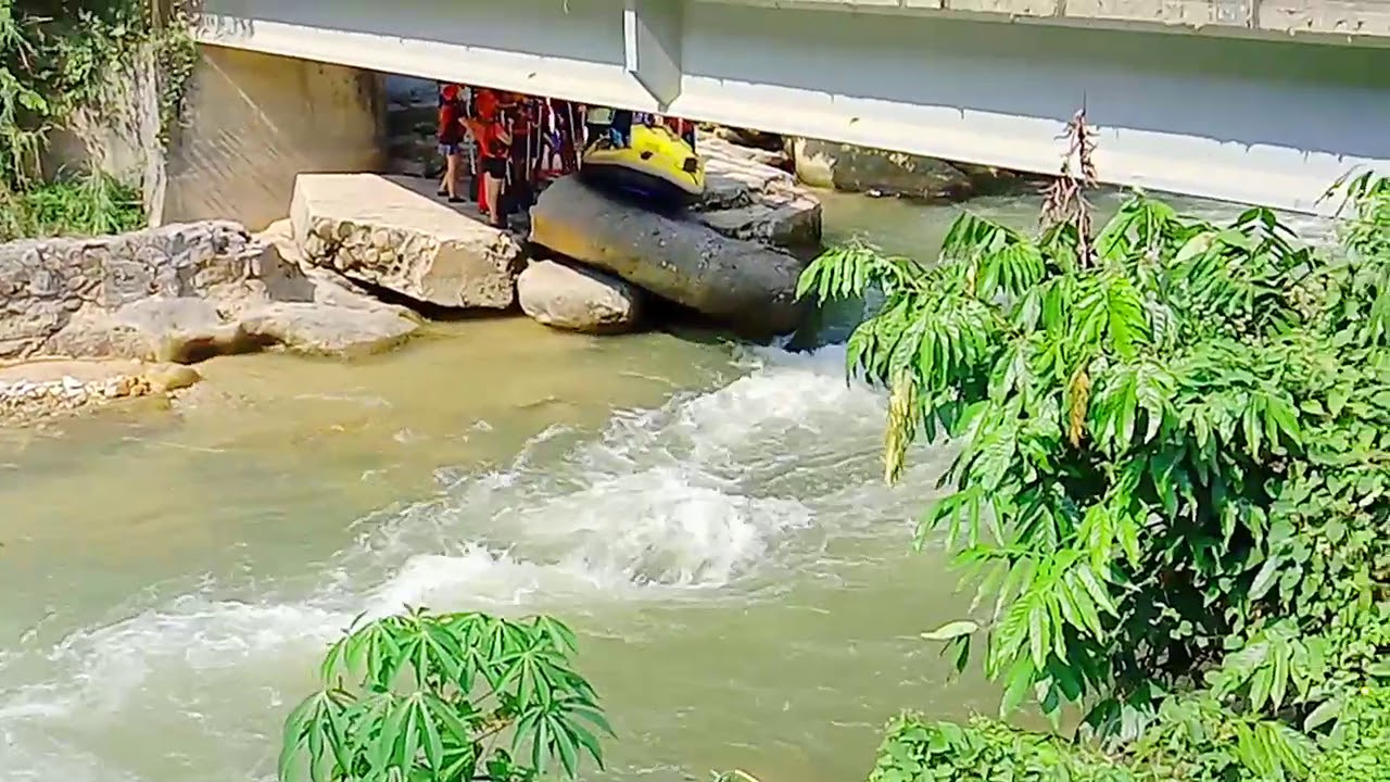Kuala Razila Water Rafting - YouTube