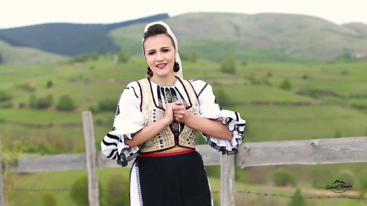 Codruta Rodean - Mi-o iesit dragostea-n drum - YouTube