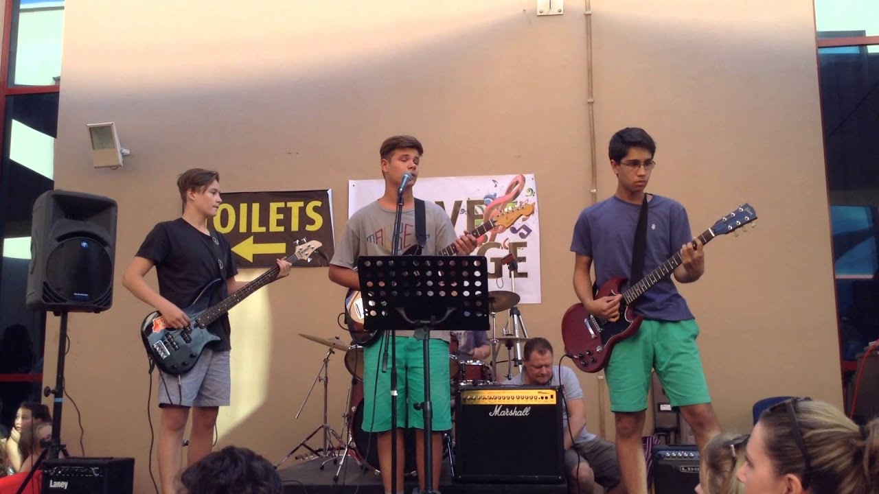 AREA 21 - FIRST LIVE PERFORMANCE - YouTube