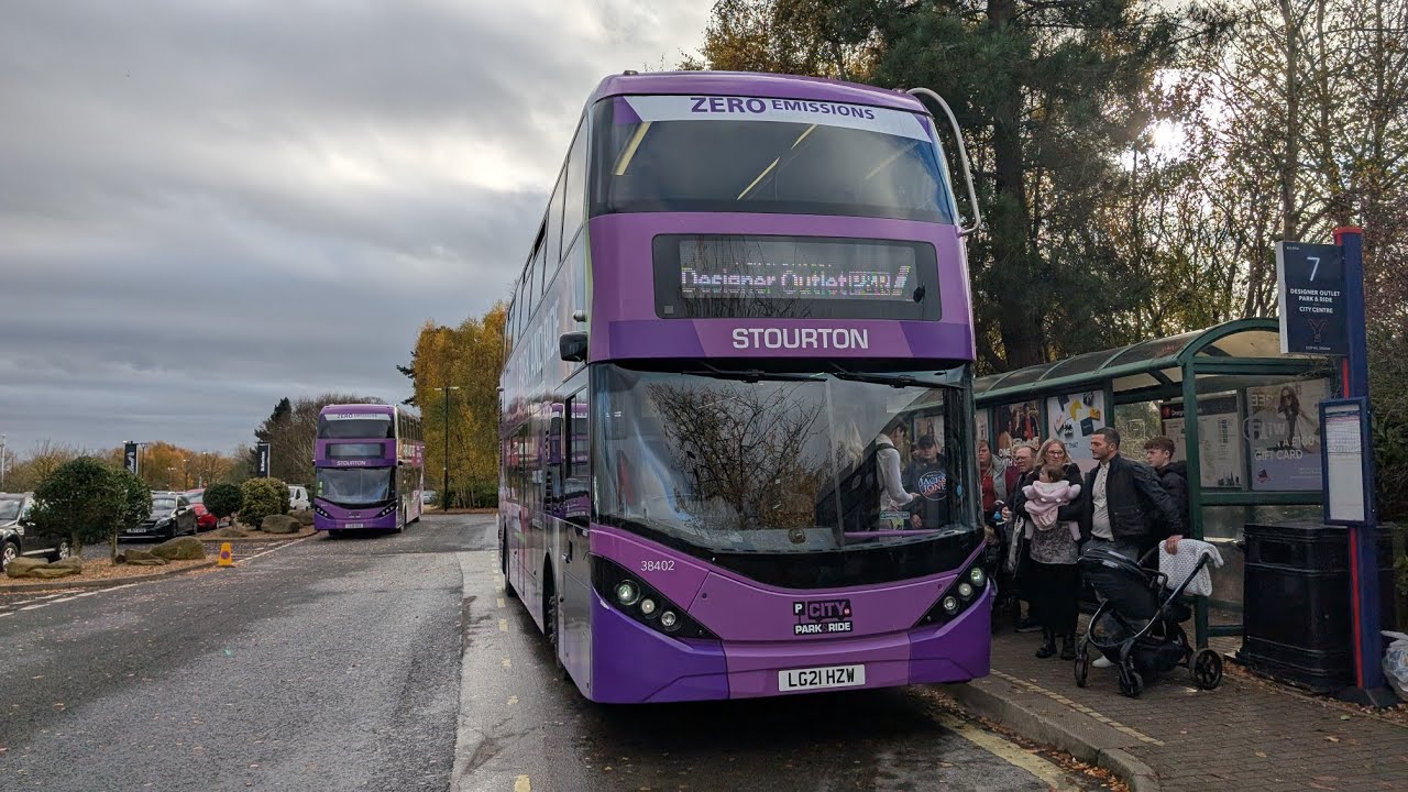 *Loan* Journey on First Leeds 38402 (LG21HZW) | BYD ADL E400EV on ...