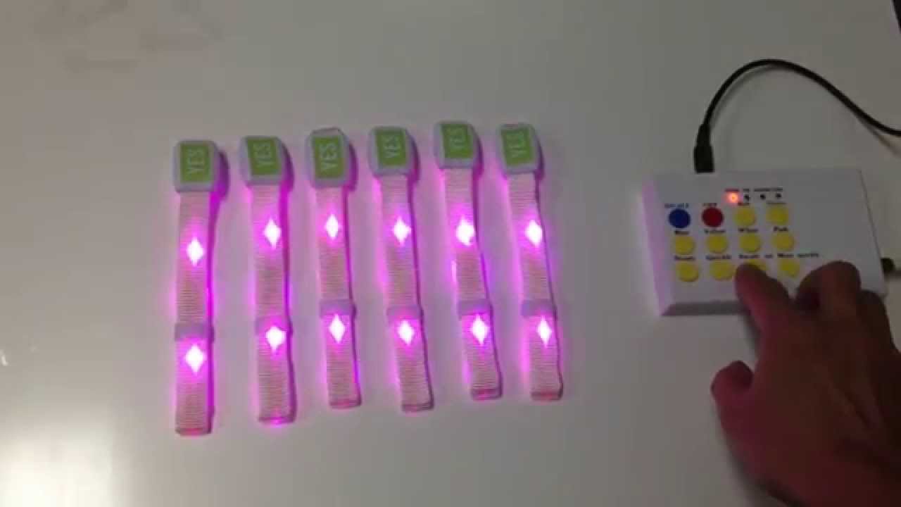 radio/remote/wireless control led wristbands/bracelets with RGB light ...