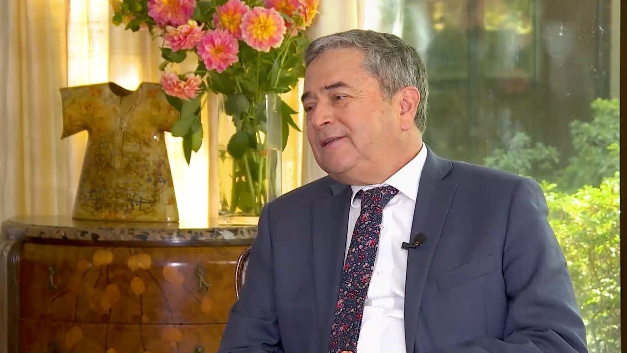 Juan Antonio Coloma | CNN Íntimo - YouTube