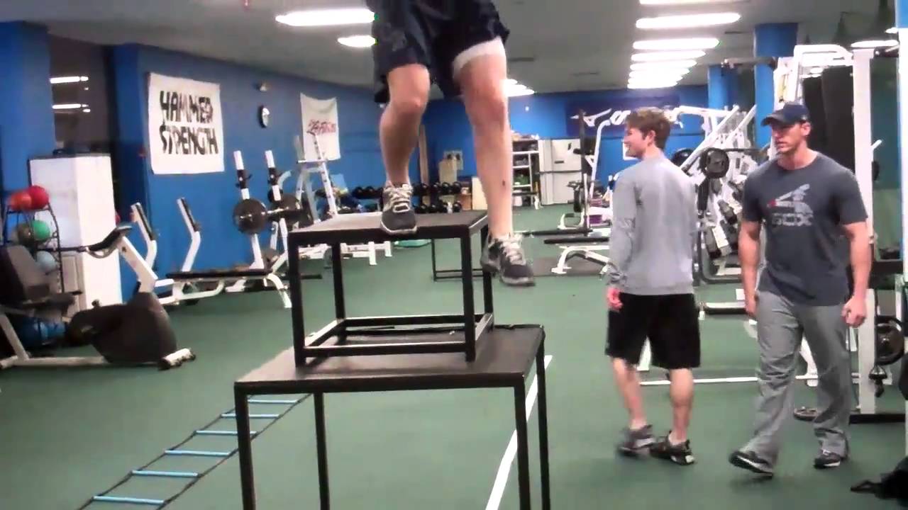Insane one leg four foot vertical leap - YouTube