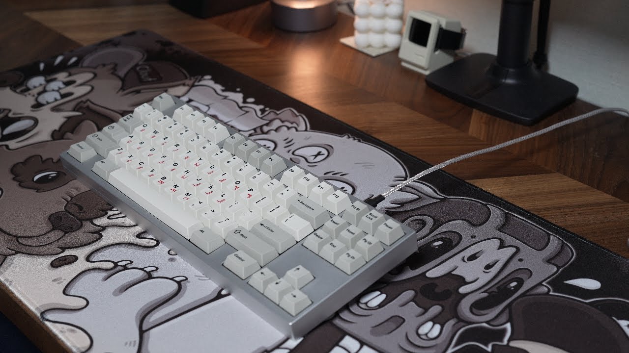 LZ-CLS with lubed Aqua King Switches Typing Sounds - YouTube