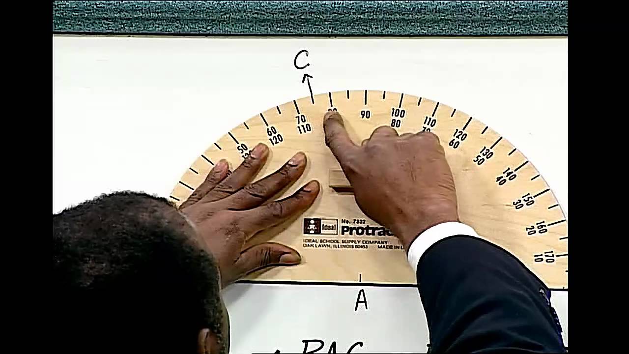 Geometry-Measuring Angles with a Protractor - YouTube
