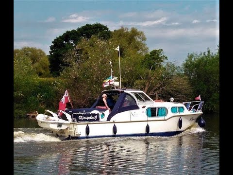Freeman 32 Mk1 River Cruiser