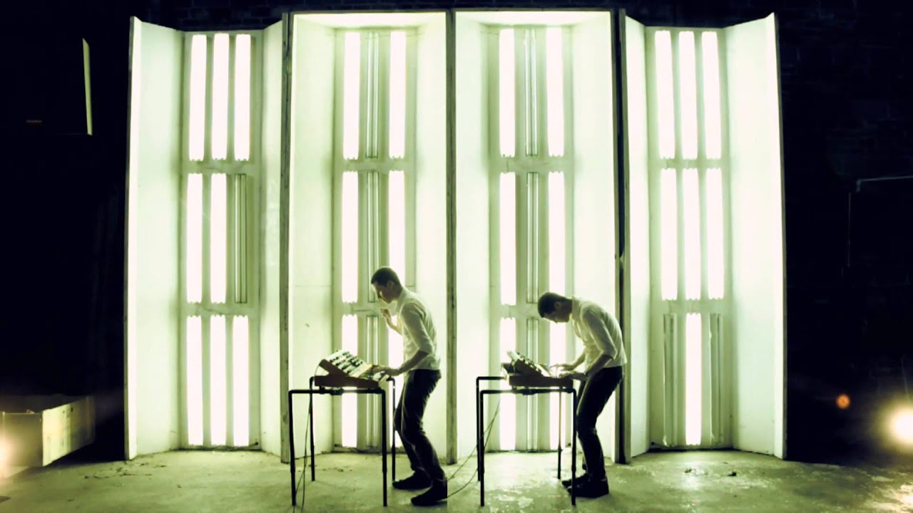 ODD SOUL // VISUAL SYNTH STEM - YouTube