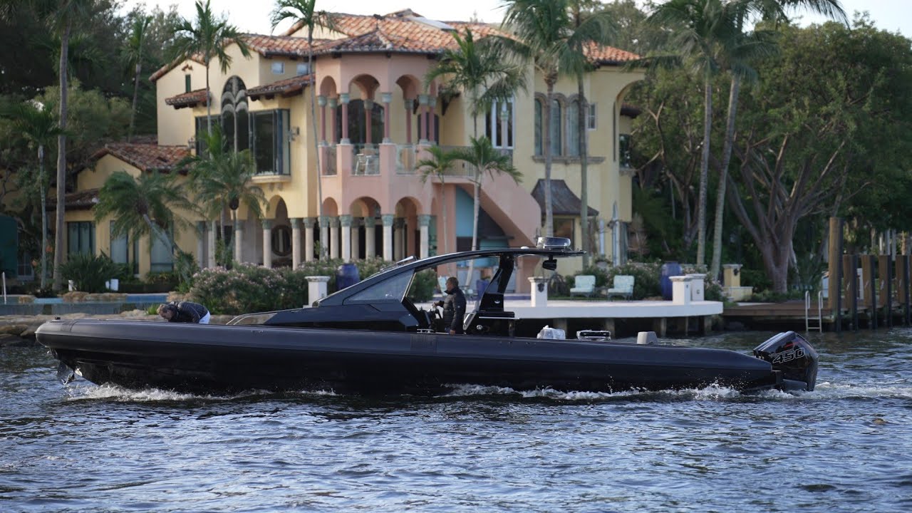My Heart Stopped ! Pirelli Rib Boat at Flibs 2022 - YouTube