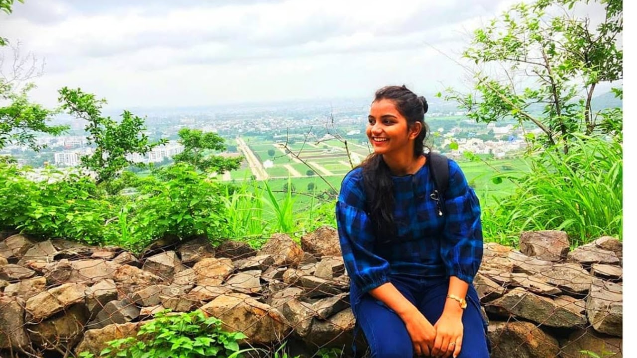 Shaili Gupta 137 Live Stream - YouTube