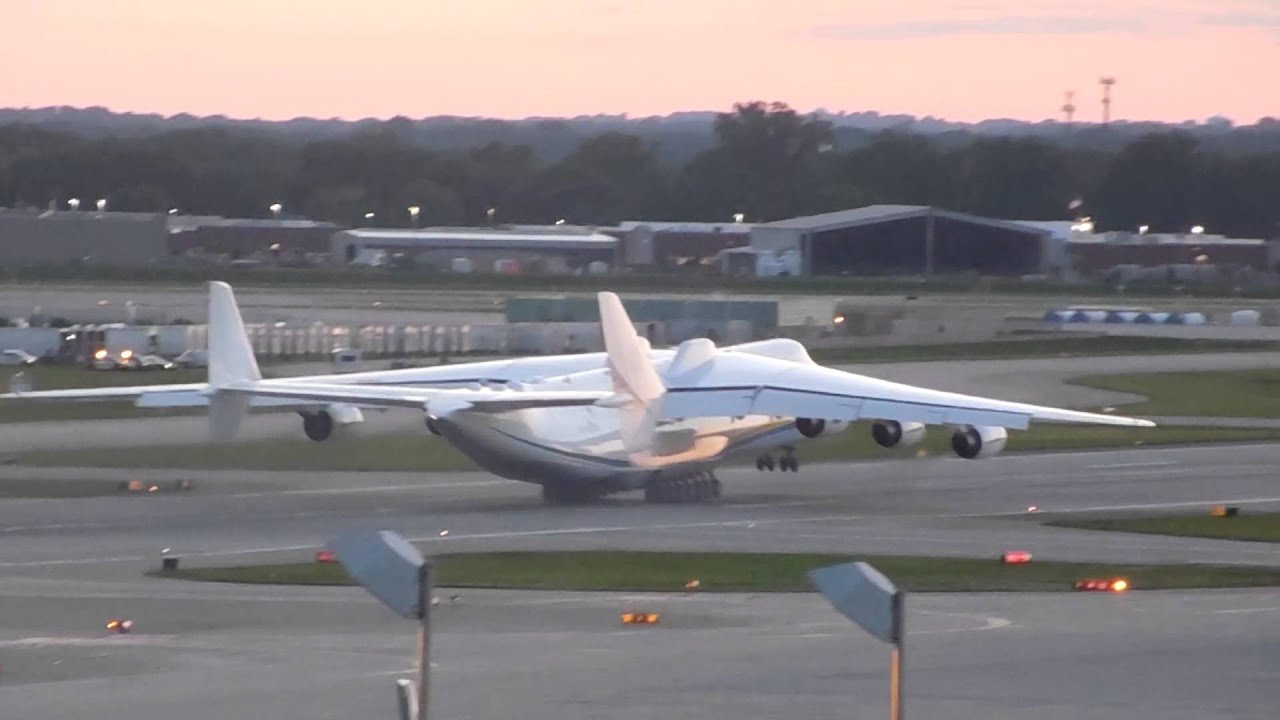 RARE! Antonov 225 Mriya Takeoff at Minneapolis - YouTube