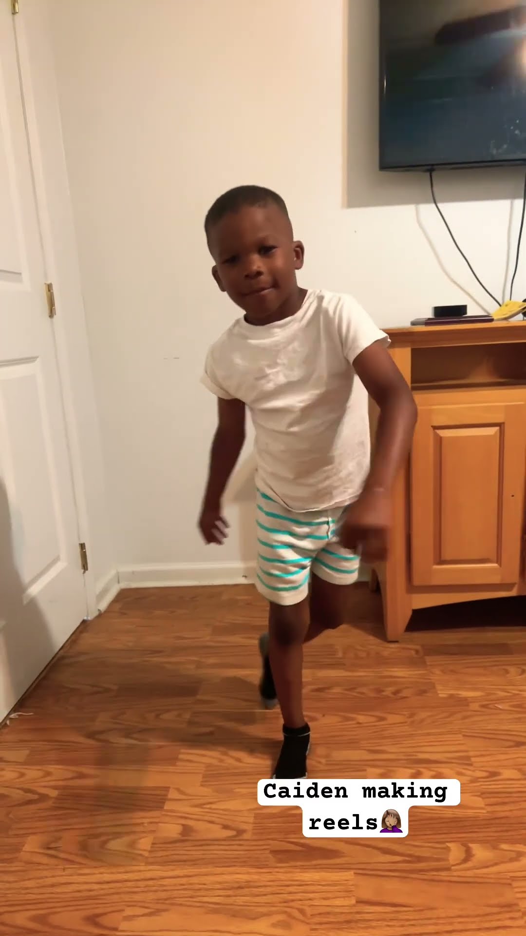 Caiden making reels #kimmiesworld - YouTube