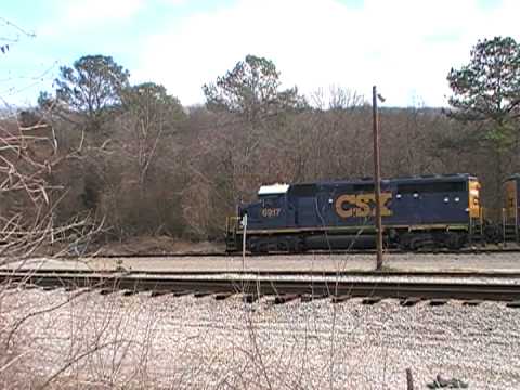 CSX 6917 Leads CSX W059 into Wauhatchie Yard - YouTube