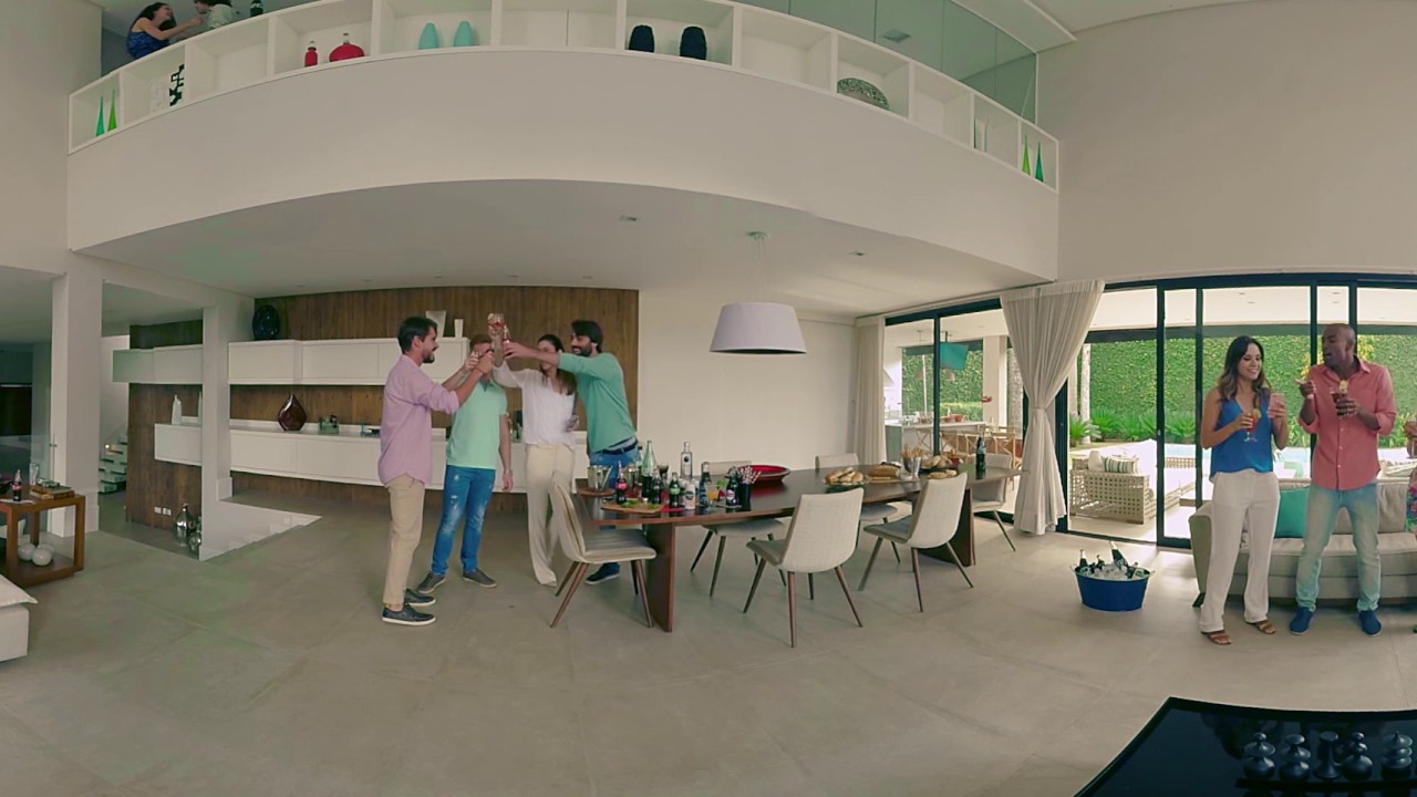 Coca-Cola VR 360 - YouTube