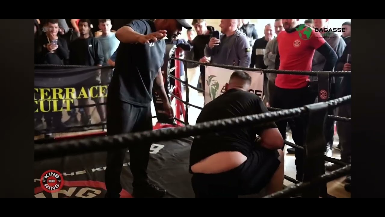 Rowan Gregory vs Shaun “THE REMATCH “@kingoftheringuk_ - YouTube