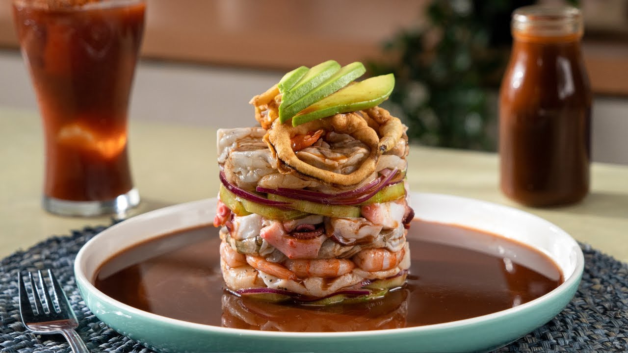 Torre de Mariscos | kiwilimón recetas - YouTube