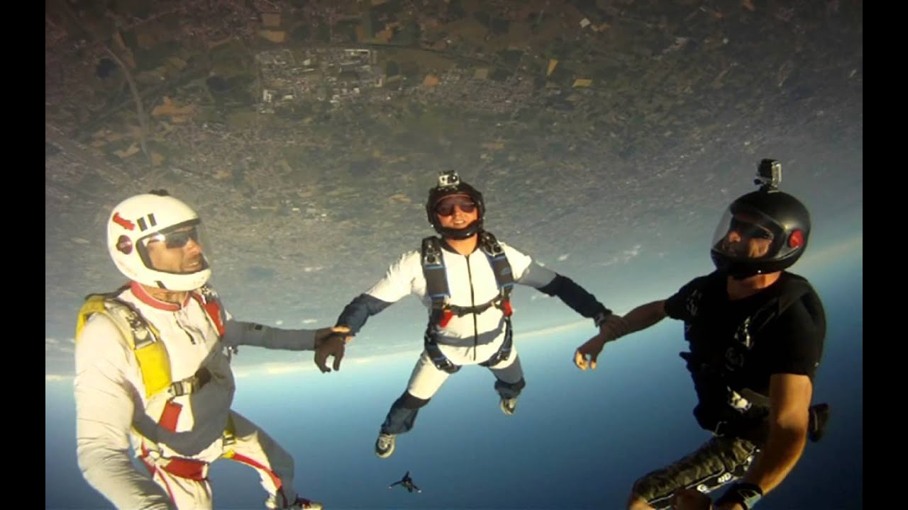 Skydiving compilation of the summer of 2013 @ Skydive Flanders - POV of ...