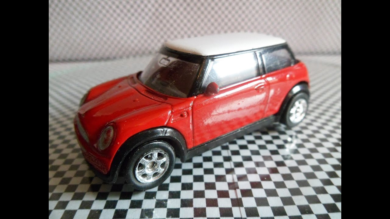 Mini Cooper Welly red (car review) - YouTube
