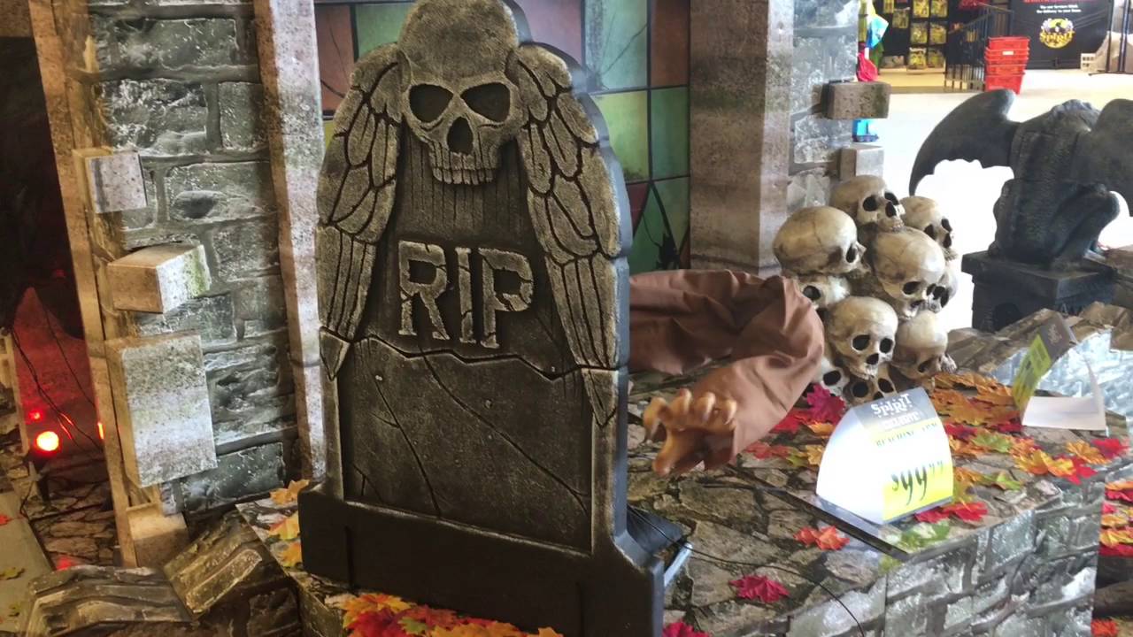 Spirit Halloween Superstore 2016 Clock Tower - YouTube