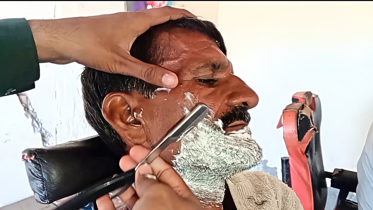 ASMR Fast Haircut & Shaving in Barbershop Crunchy shave with Straight ...