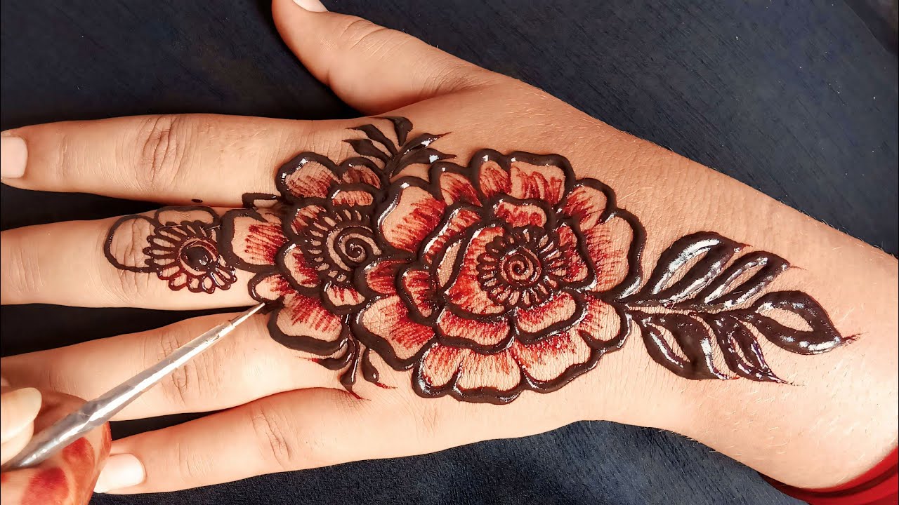 Easy way of making henna Art🫰 - YouTube