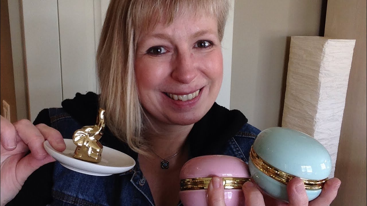 Dollar Tree Haul!! The Macaroons are here! 🇨🇦🇨🇦🇨🇦 - YouTube