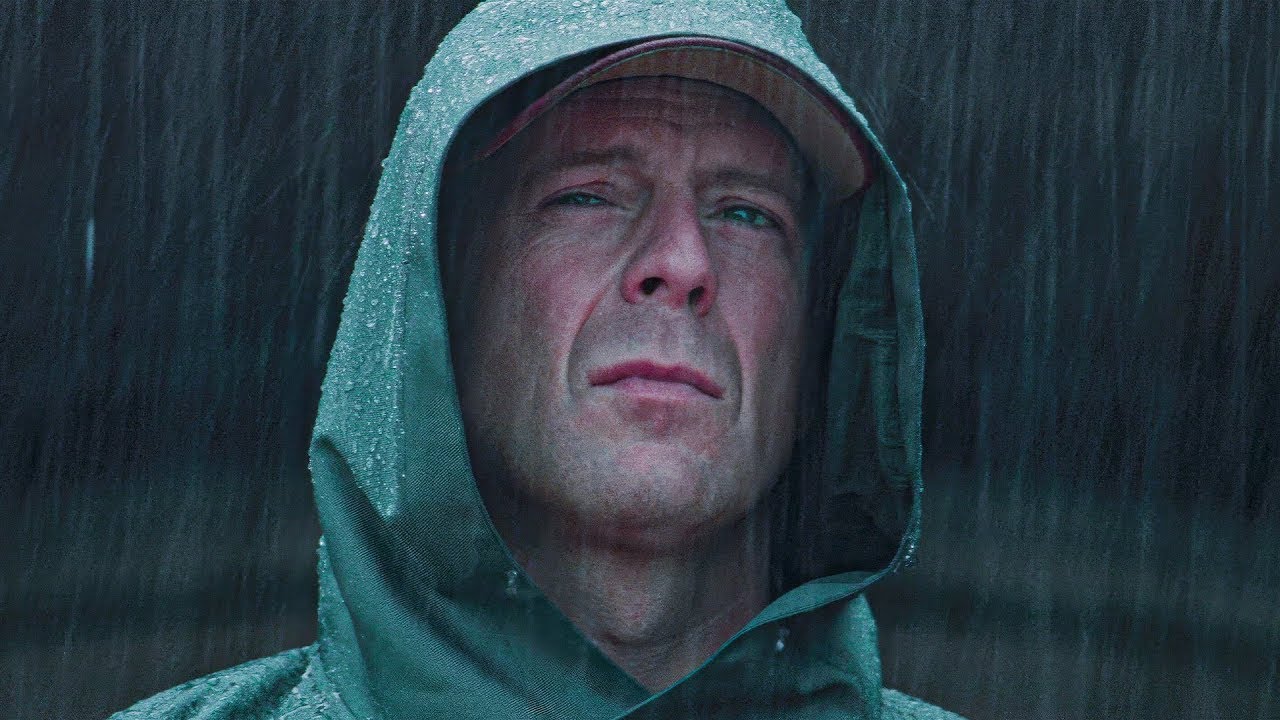 Unbreakable Movie Recap | Security Guard Discovers He is Immortal After ...
