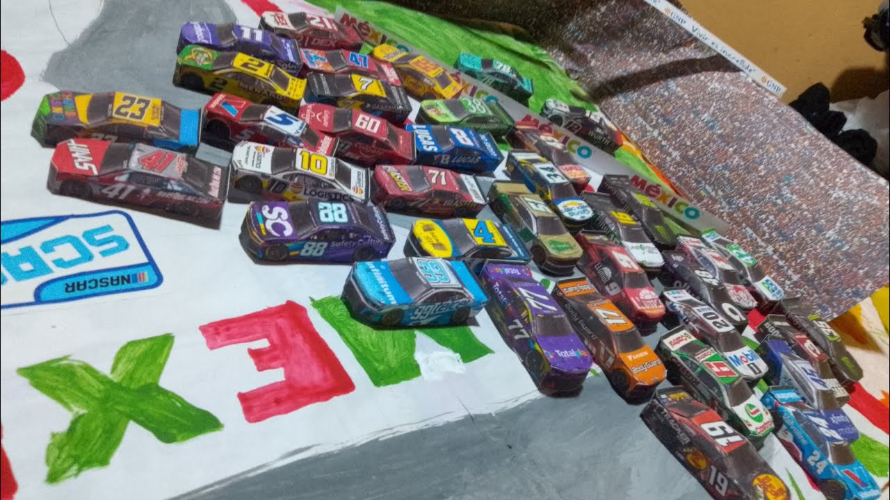 NASCAR papercraft 2025 all cars (special 1k subs!) México city - YouTube