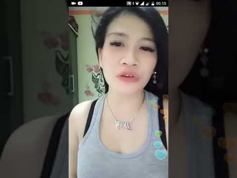 Tante Desi sange berat