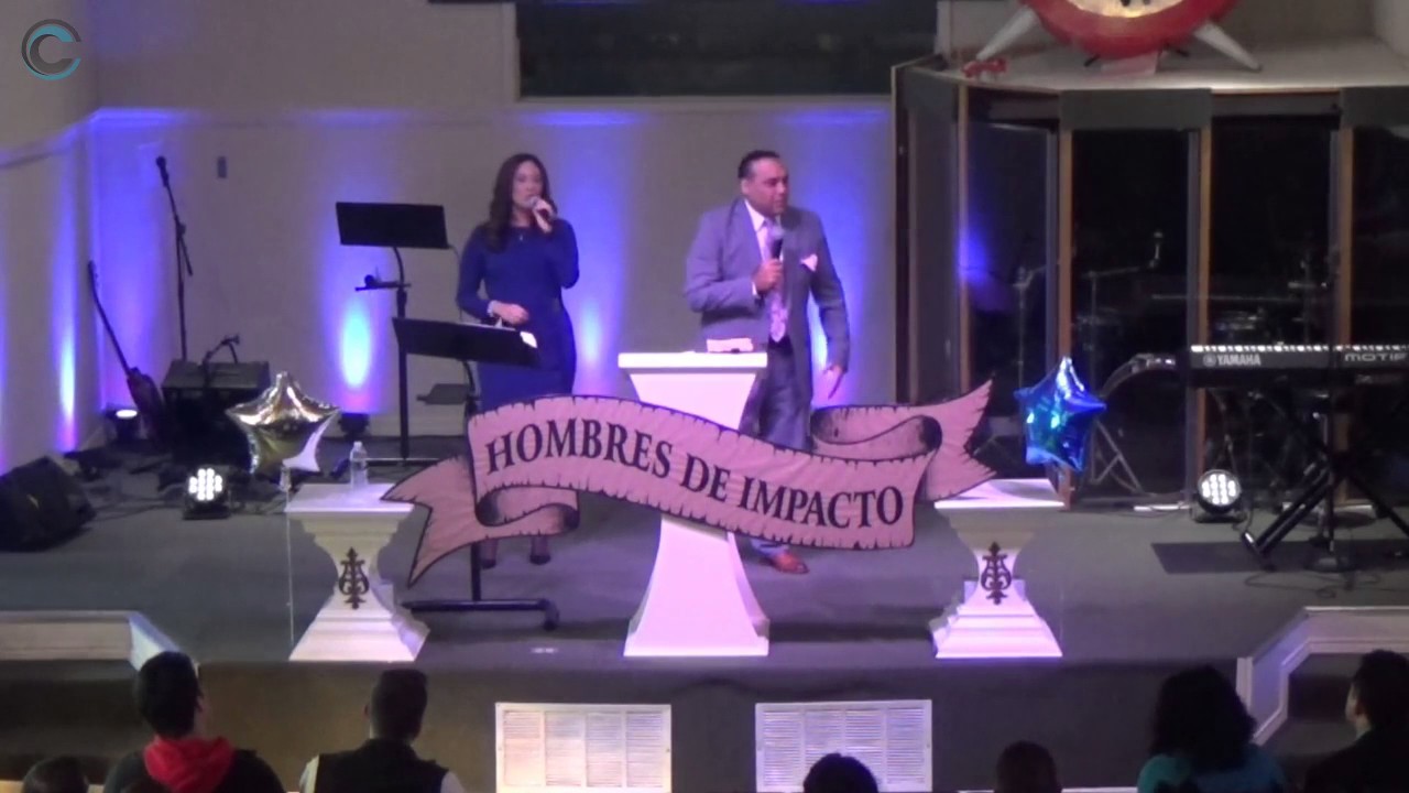 Pastores Jay & Melissa Alfaro - YouTube