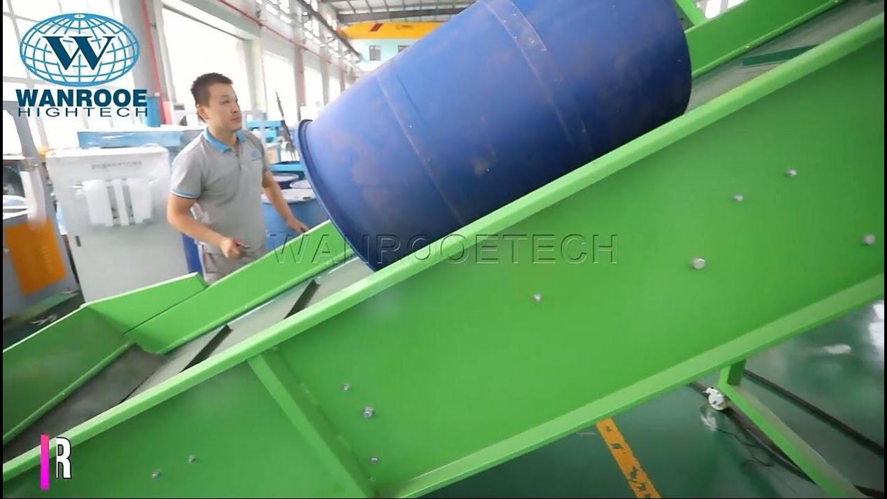 100-2000KG/H Plastic shredding crushing pulverizing system - YouTube