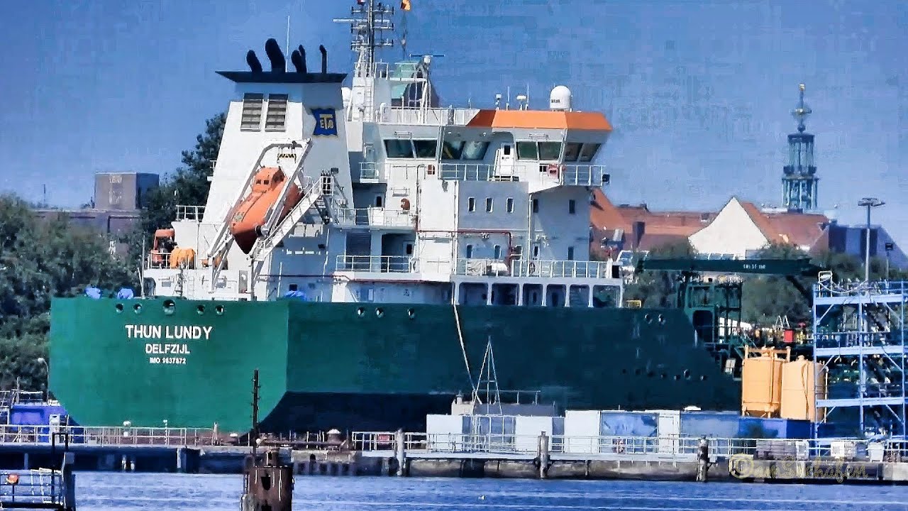 Öl/ChemieTankers THUN LUNDY & THUN LONDON EWD Werft Emden Dockyards oil ...