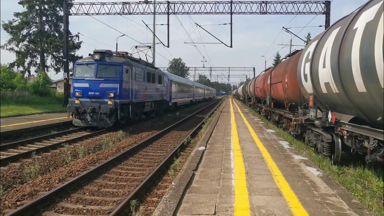 EP07-541 z IC 75102 "Drwęca" relacji Poznań Gł. - Olsztyn Gł przelotem przez Jamielnik. - YouTube