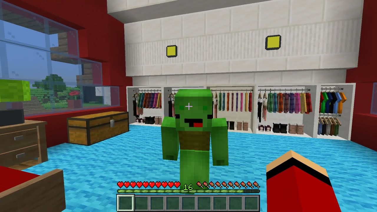 How Scary LUNAR MOON Called Baby JJ and Mikey at Night in Minecraft? - Maizen Challenge - YouTube