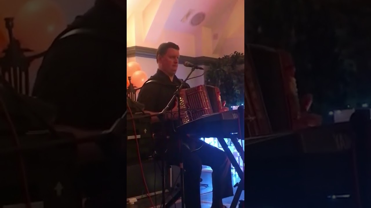 Dermot Lyons Military Two Step - YouTube