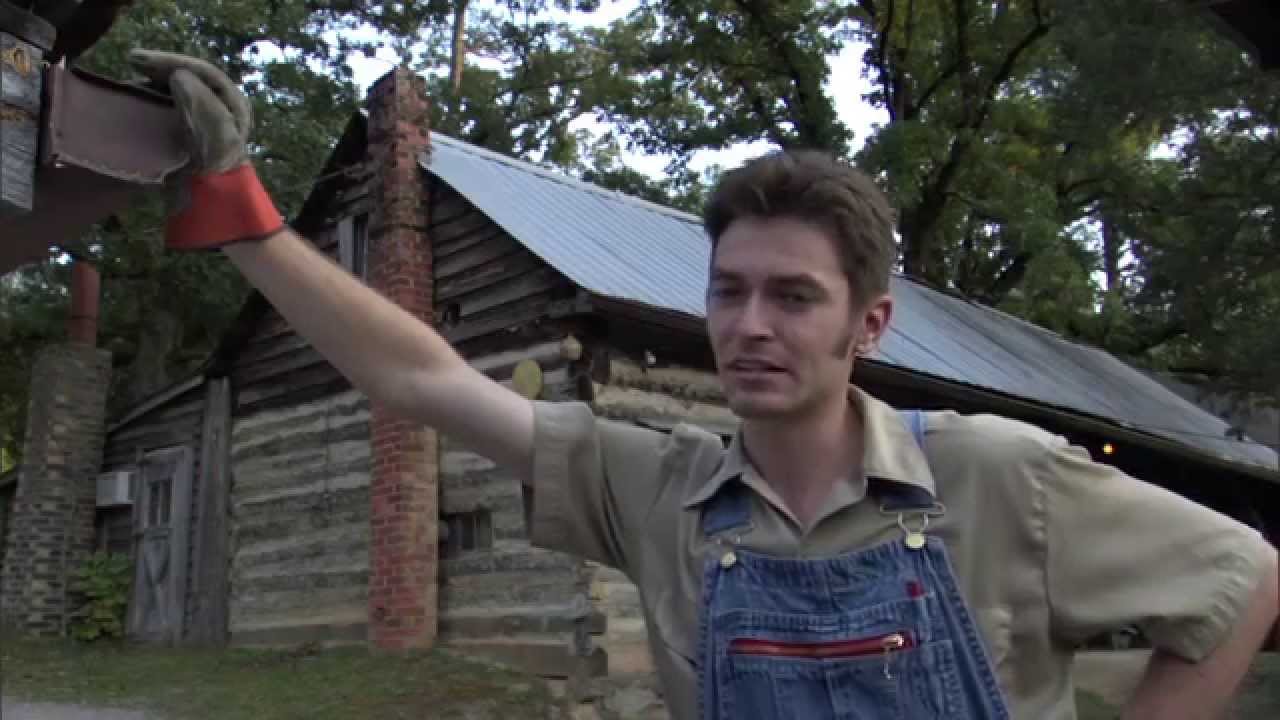 Travis Owens on working in clay - YouTube