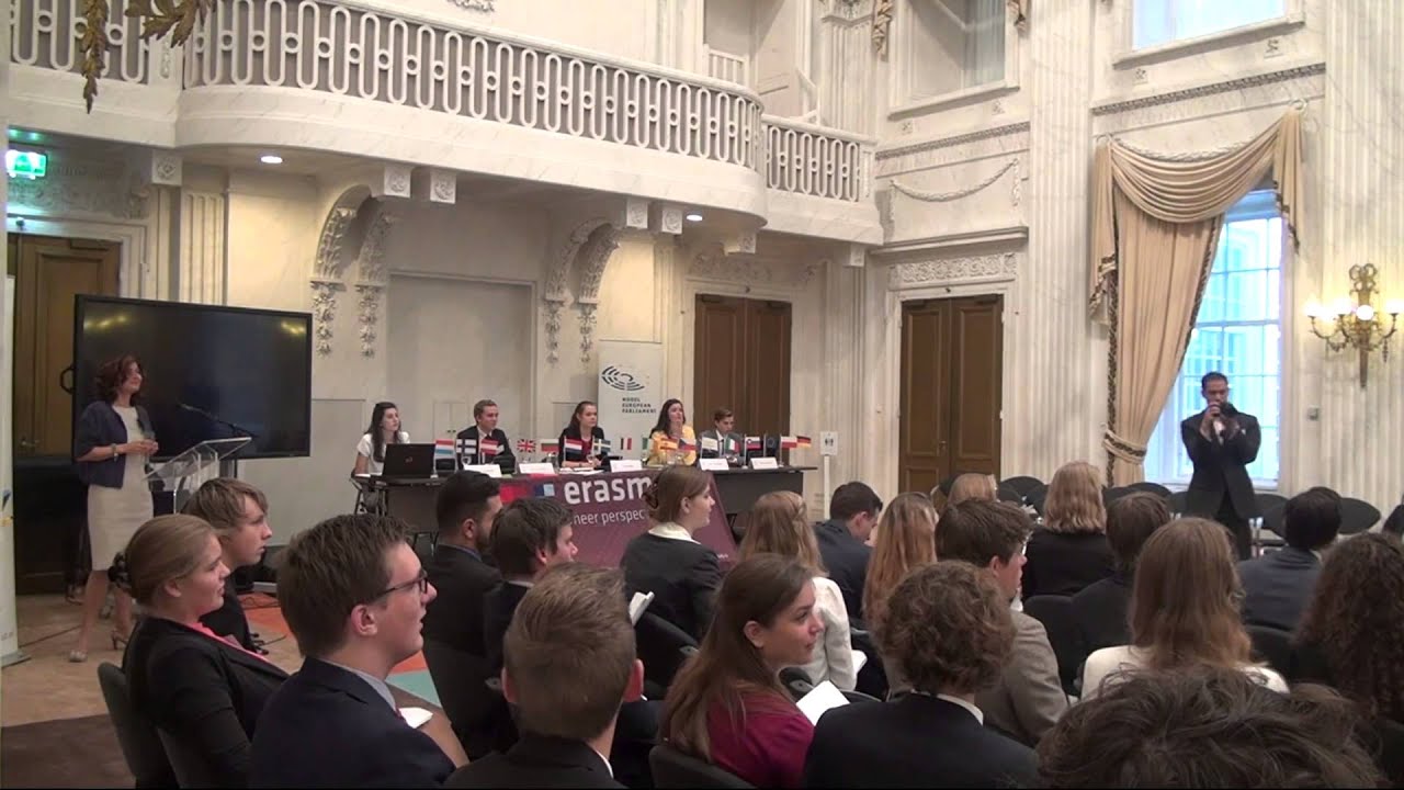 Eerste dag Algemene Vergadering van het Model European Parliament ...