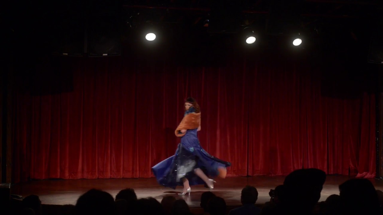 Clara Coquette's Margie Hart Burlesque Tribute Act - YouTube