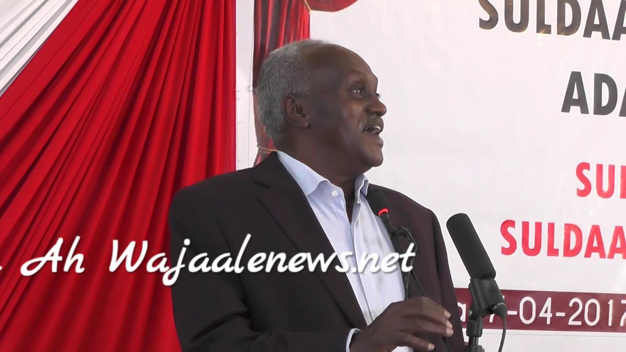 Weedhihii Siyaasi Cali Guleed Ee Caleemo Saarka Suldaanka C/raxmaan Sacad - YouTube