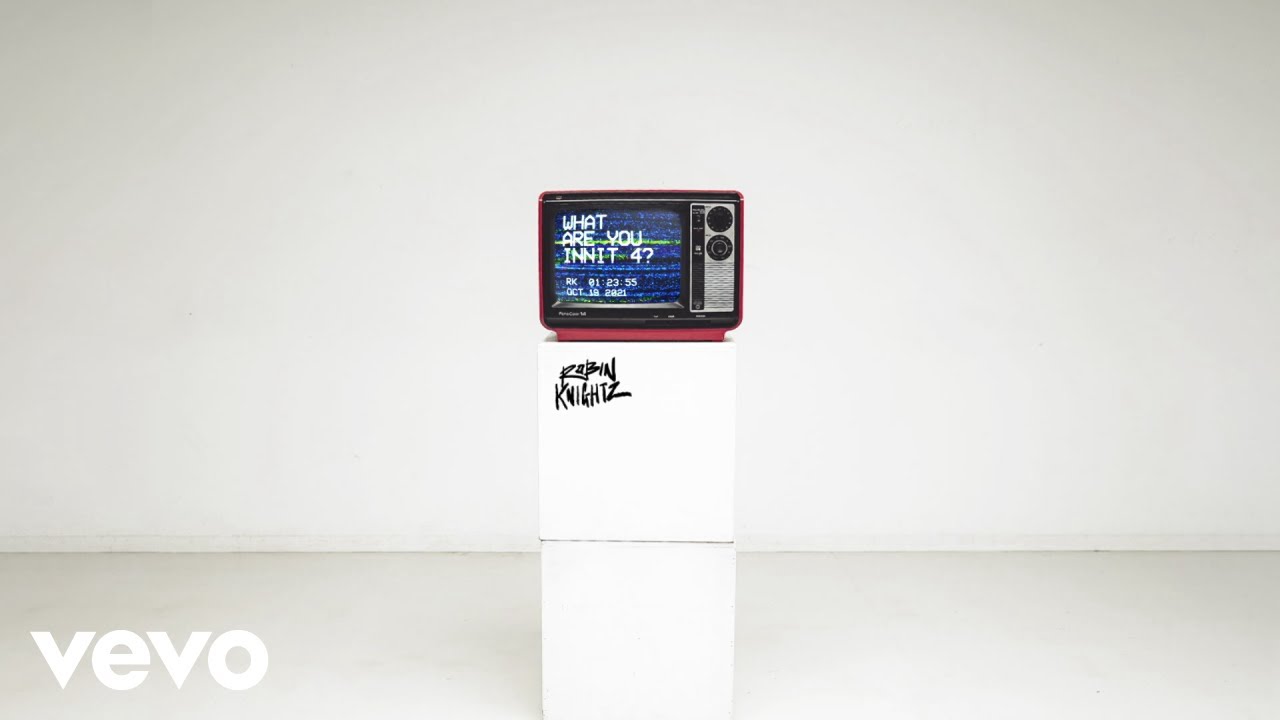 Robin Knightz - INNIT4 (Visualiser) - YouTube
