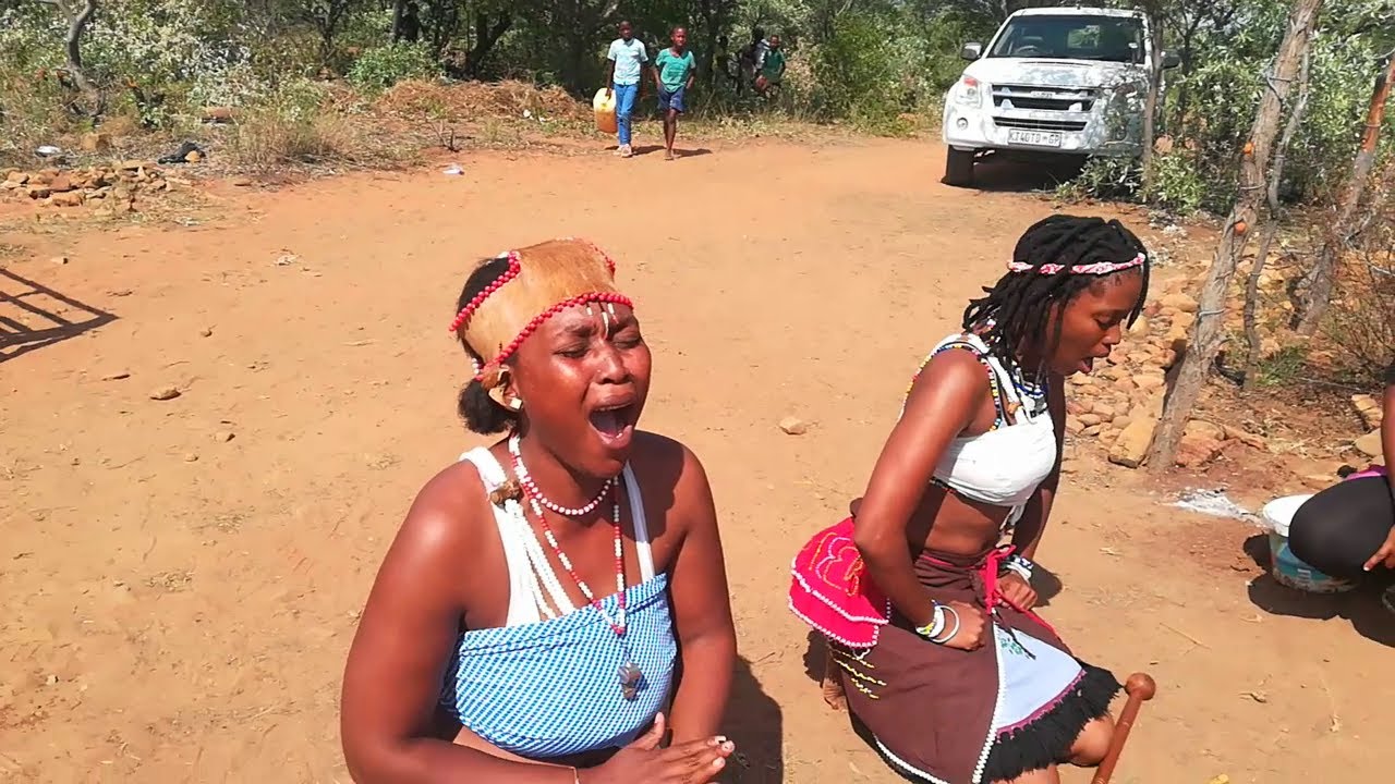 Inkinga Kabili - Amawela - YouTube