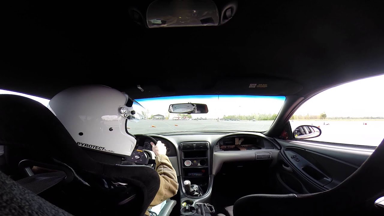 SN95 Autocross Wilmington 5 Oct 2014 - YouTube
