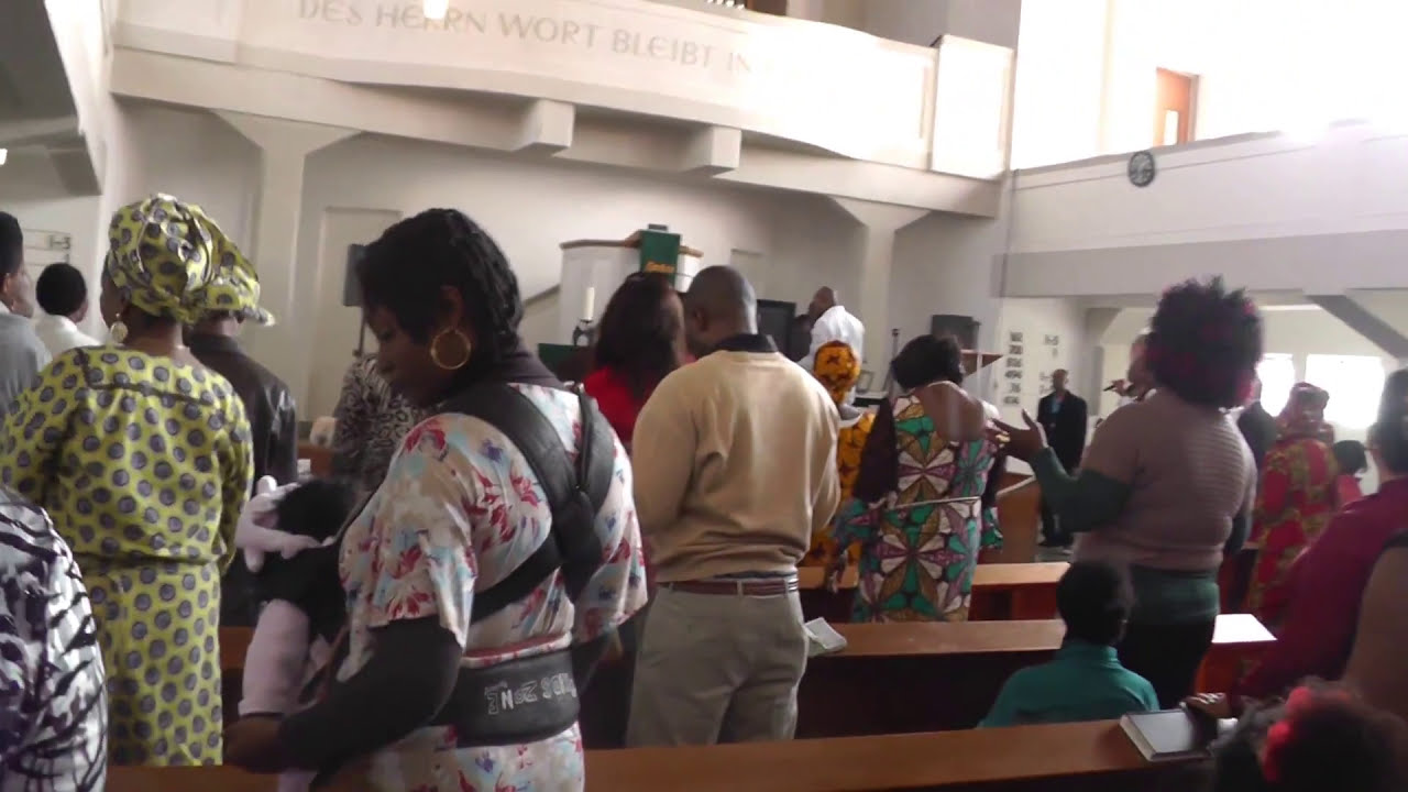 African Church Worship - YouTube
