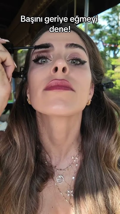 Maskara Sürerken En Dikkat Edilmesi Gereken şey Youtube