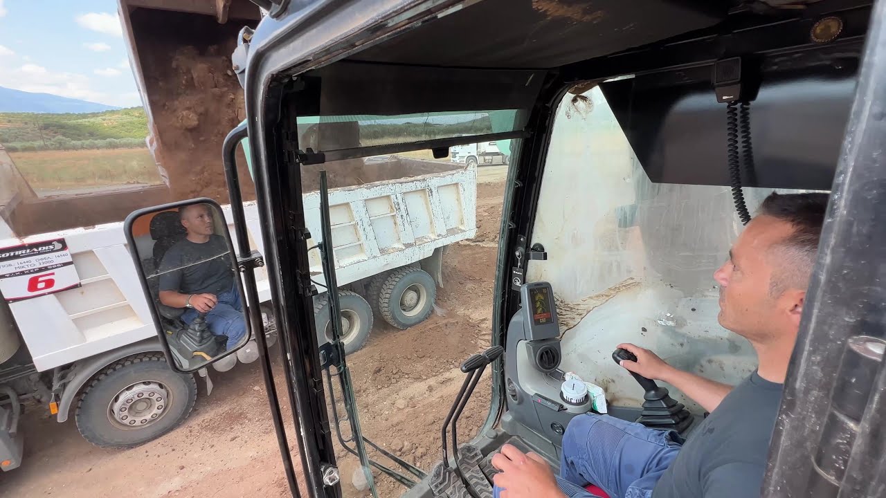 The Owner Of Mega Machines Channel Working With Caterpillar 385C ...